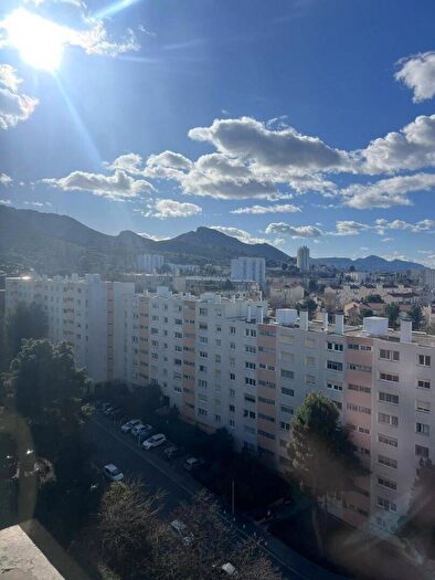 Appartement à louer - La Valbarelle, Marseille ème - 3 pièces - 2 chambres