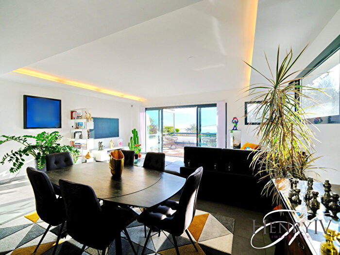 Appartement à vendre - La Tronche - 5 pièces - 4 chambres