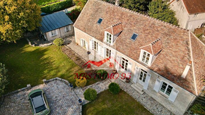 Maison à vendre - Écouen - 8 pièces - 4 chambres