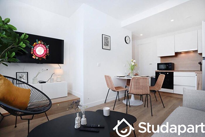 Appartement à louer - Centre, Brest - 1 pièce - 1 chambre