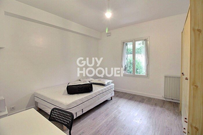 Delaune, Villejuif : Appartement 1 pièce à louer