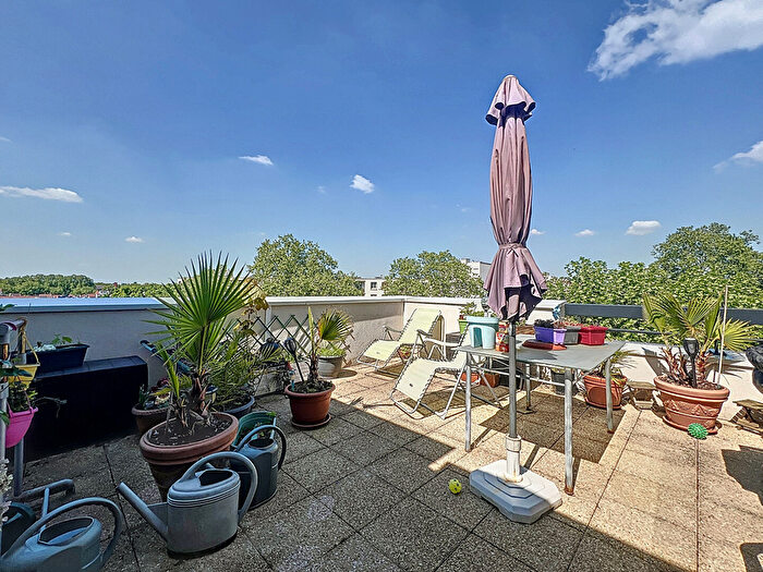 Appartement à vendre - Nanterre, Vieux Pont - 3 pièces - 2 chambres