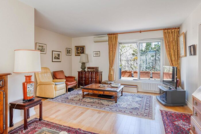 Paris 16ème, Auteuil-Nord, Jasmin, Mirabeau - Appartement 2 pièces à vendre