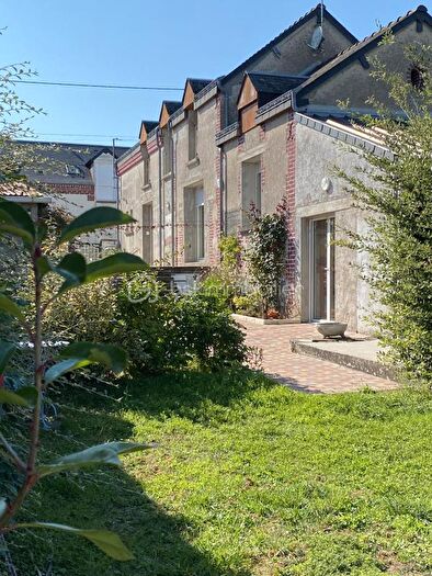 Maison à vendre - Château-Renault - 5 pièces - 4 chambres