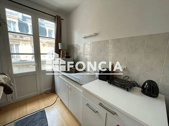 Appartement à louer - Centre Ancien, Caen - 2 pièces - 1 chambre