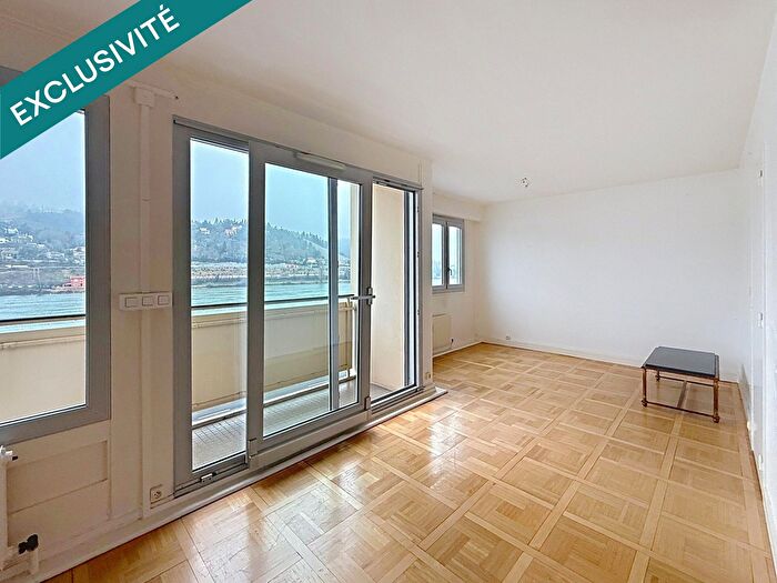 Appartement à vendre - Vienne, LIsle - 4 pièces - 3 chambres