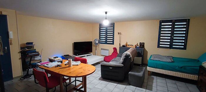 Sud, Chabeuil : Appartement 1 pièce à louer