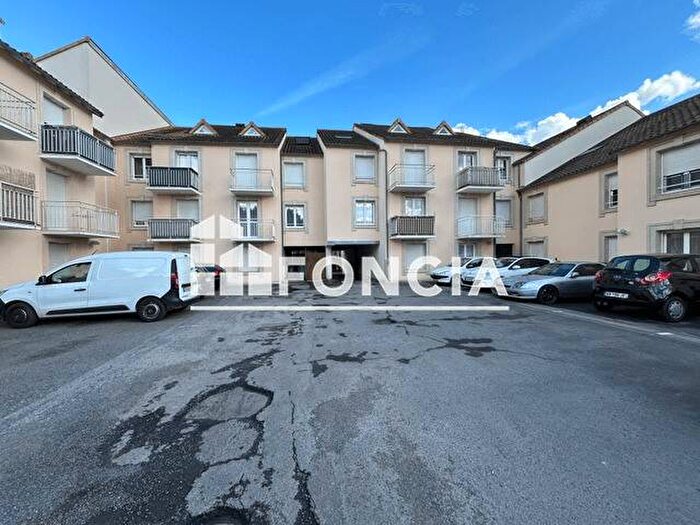 Appartement à louer - Planty-Amandiers, Buxerolles - 1 pièce