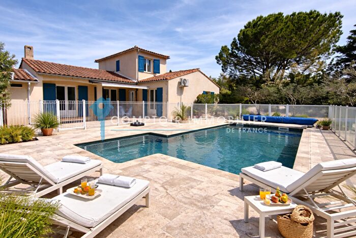 Maison 5 pièces à Beaucaire, Saint-Joseph, Route de Fourques, à vendre