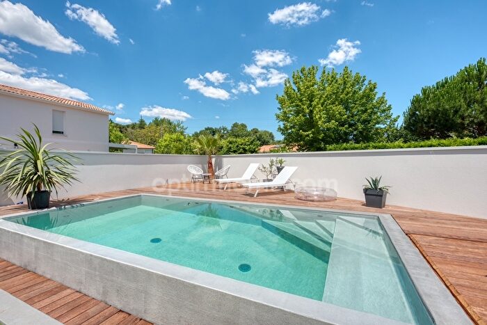 Maison à vendre - Villenave-dOrnon, Chambéry, La Monnaie, Carbonnieux, Trigan - 4 pièces - 3 chambres