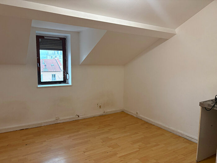 Appartement à vendre - Lyon e , Monchat - 1 pièce