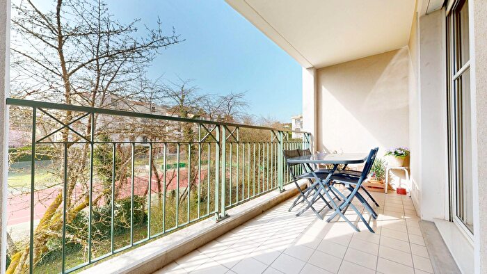 Appartement à vendre - Tassin-la-Demi-Lune, Montpinot, Le Bourg - 2 pièces - 1 chambre