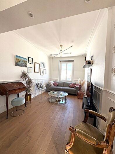 Appartement à louer - Henri Barbusse, Levallois-Perret - 2 pièces - 1 chambre