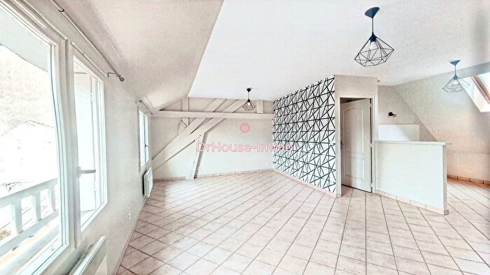 Meung-sur-Loire : Appartement 3 pièces à vendre