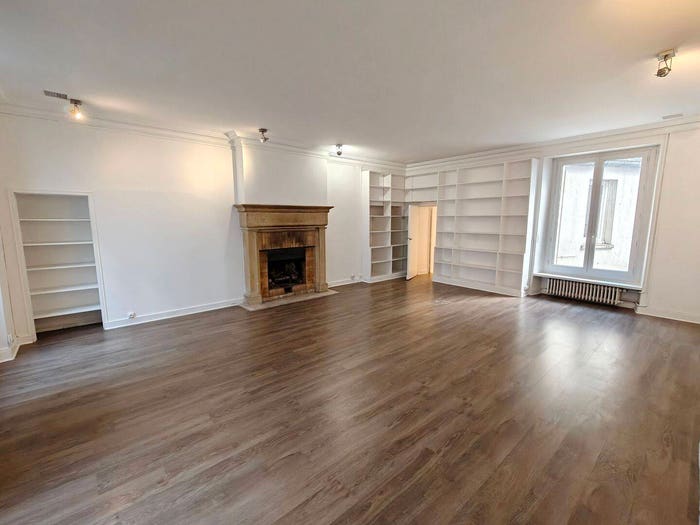 Monnaie, Paris 6ème arrondissement : Appartement 2 pièces à louer