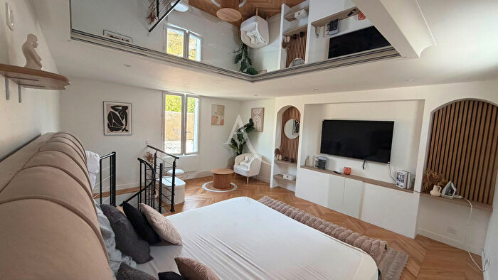 Montereau-Fault-Yonne, Ville haute : Maison 3 pièces à vendre
