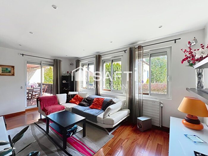 Maison à vendre - Montmorency, Bas Montmorency - 6 pièces - 3 chambres