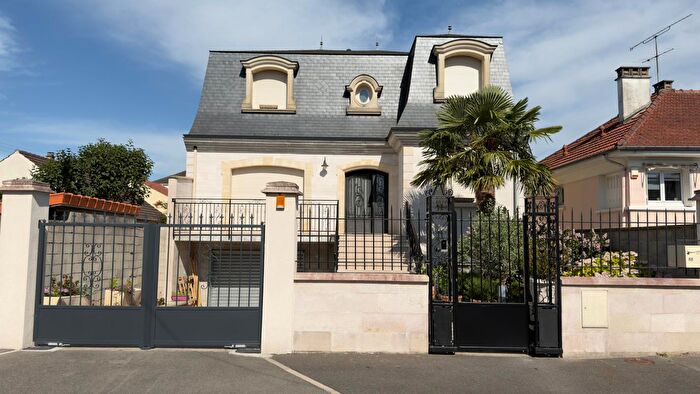Maison 6 pièces à Gagny, Pointe de Gournay, à vendre