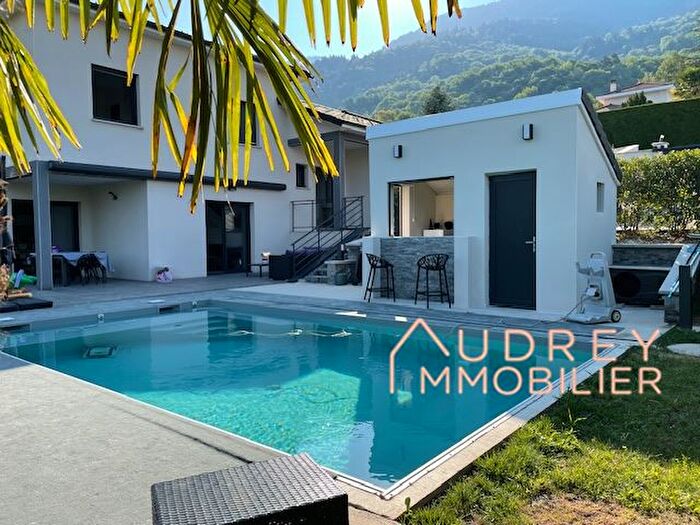 Maison à vendre - Vaulnaveys-le-Haut - 5 pièces - 4 chambres