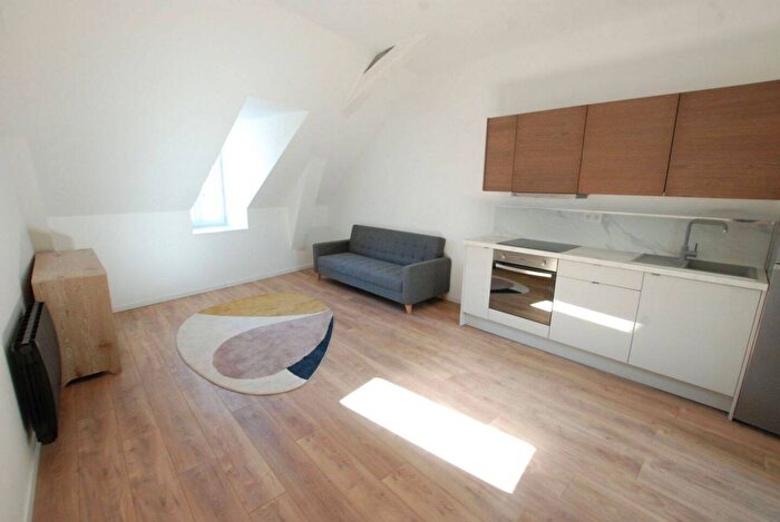 Appartement à louer - Souillac - 1 pièce