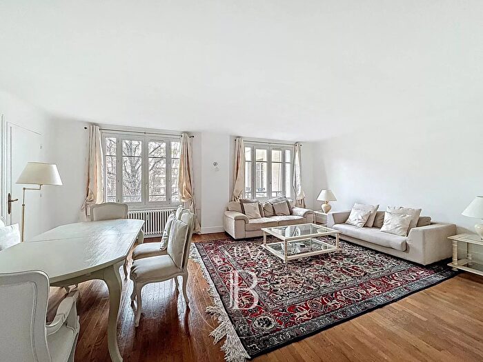 Appartement à louer - Neuilly-sur-Seine, Parc de Neuilly - 3 pièces - 2 chambres