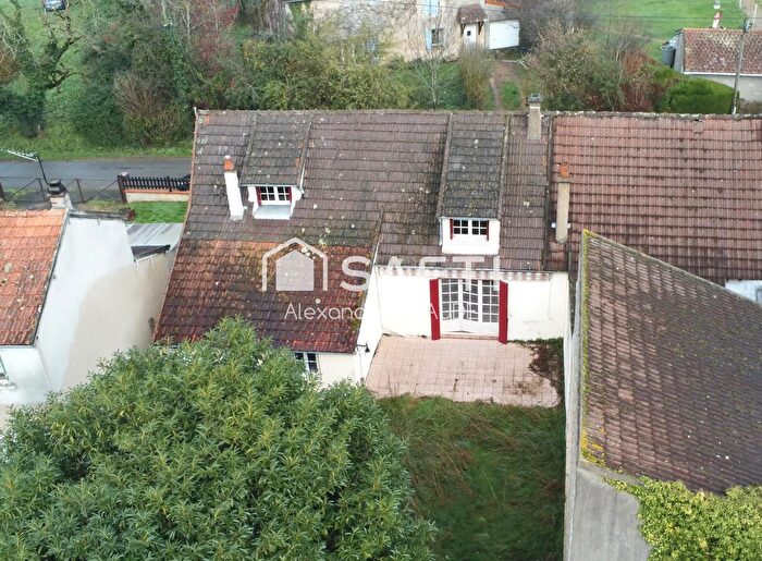 Maison à vendre - Champvoux - 4 pièces - 3 chambres