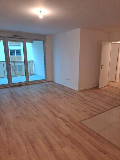 Appartement 3 pièces à louer à Bois d'Amour-Porte de Paris-Courlancy, Reims