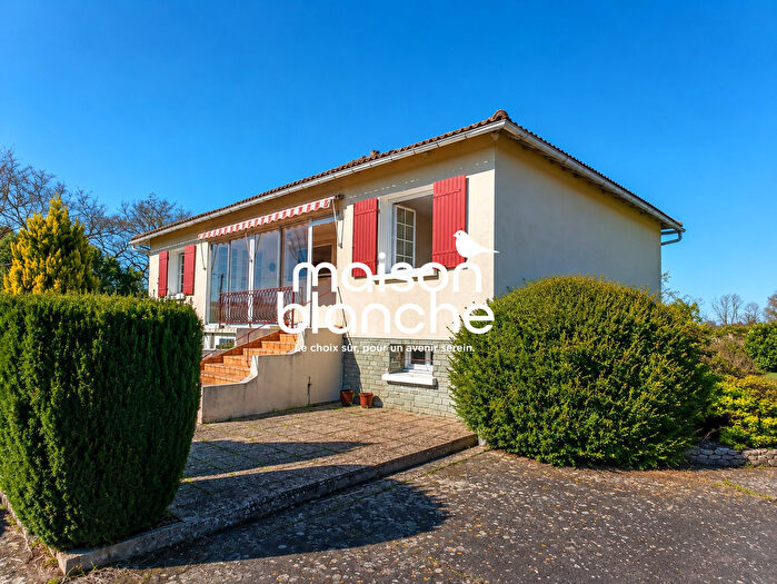 Maison 4 pièces à Clessé, à vendre