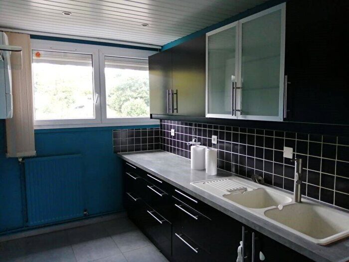 Appartement 3 pièces à louer à Nord et Est, Fumay