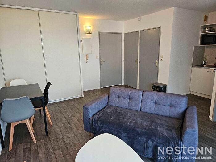 Appartement à louer - Castanet-Tolosan - 2 pièces - 1 chambre
