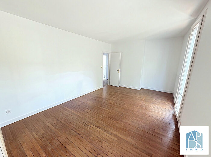 Appartement 3 pièces à vendre à Noisy-le-Grand, Centre-ville