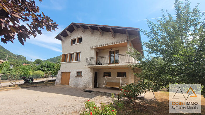 Maison 7 pièces à vendre à Coublevie