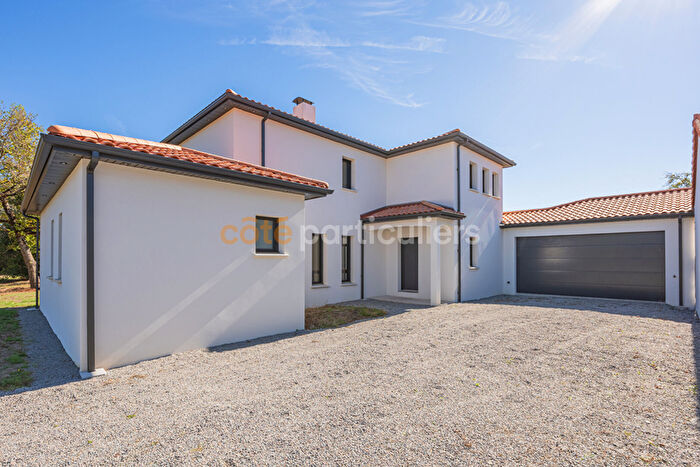 Maison 8 pièces à vendre à Saint-Philbert-de-Grand-Lieu