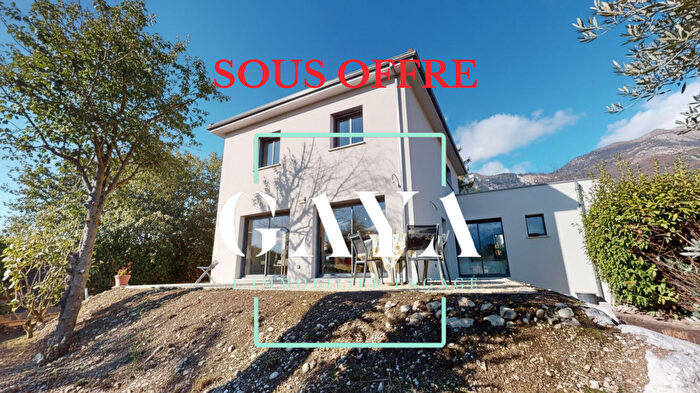 Maison à vendre - Saint-Nazaire-les-Eymes - 5 pièces - 4 chambres