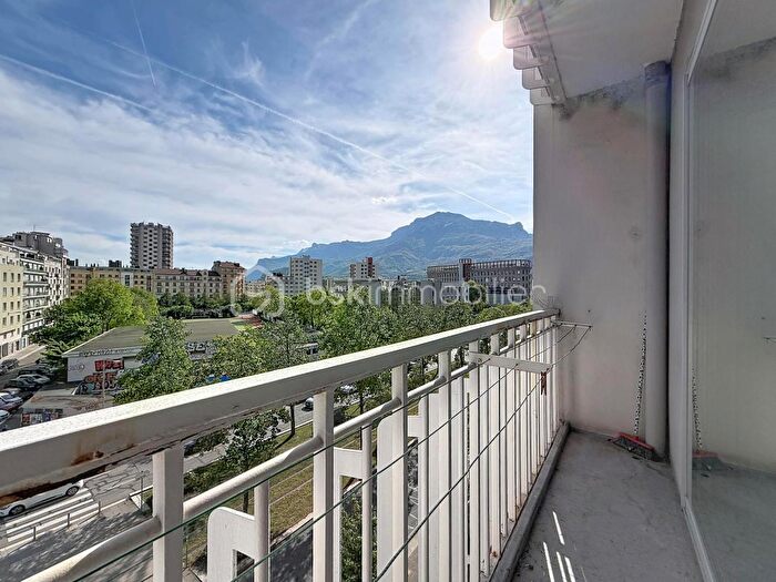 Appartement à vendre - Grenoble, Eaux-Claires, Mistral - 3 pièces - 2 chambres