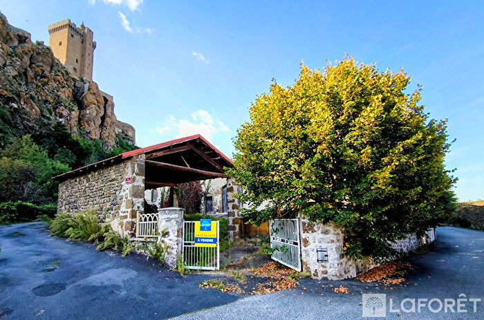 Maison à vendre - Polignac - 5 pièces - 4 chambres