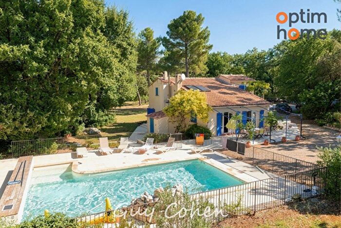 Maison 5 pièces à vendre à Saint-Cannat