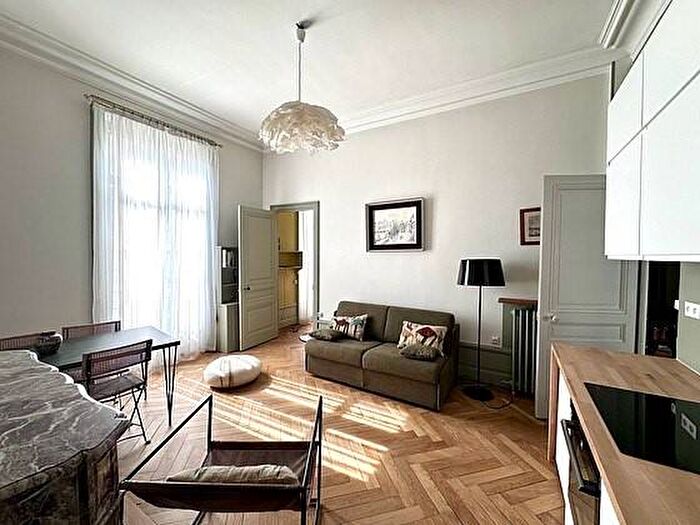 Appartement 3 pièces à Guillotière, Lyon 7ème arrondissement, à louer