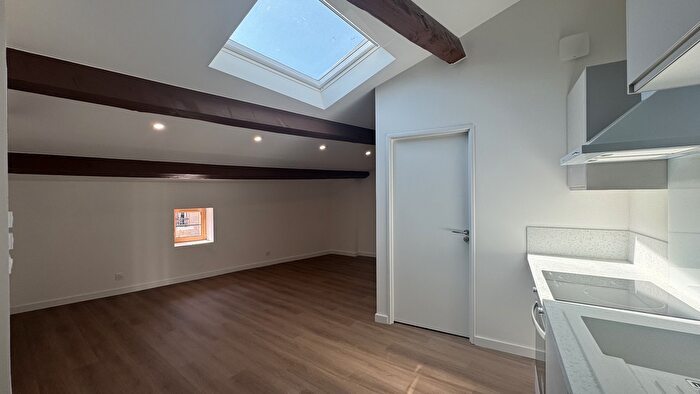 Appartement à louer - Saint-Thibéry - 2 pièces - 1 chambre