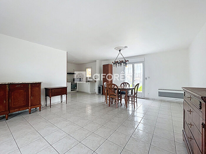 Maison à vendre - Mazion - 4 pièces - 3 chambres