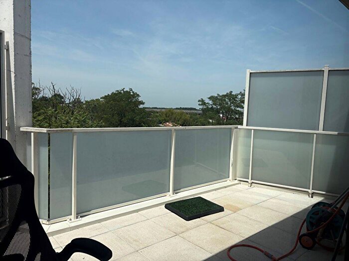 Chambery, Villenave-dOrnon : Appartement 2 pièces à louer
