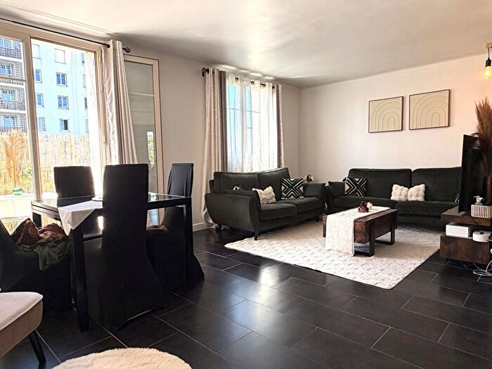 Choisy-le-Roi, Gondoles : Appartement 3 pièces à vendre
