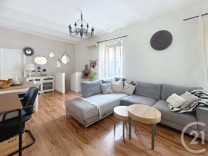 Appartement 4 pièces à Cagnes-sur-Mer, Centre-ville, à vendre