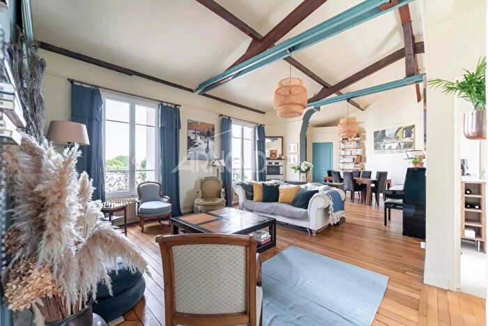 Appartement à vendre - Asnières-sur-Seine, Centre-ville - 7 pièces - 5 chambres