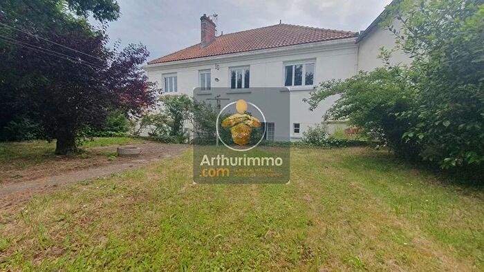 Maison à vendre - Paulx - 9 pièces - 4 chambres