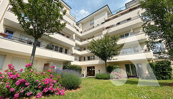 Appartement à vendre - Corbeil-Essonnes, Montconseil - 3 pièces - 2 chambres