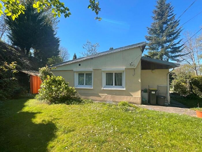 Maison à vendre - Viarmes - 2 pièces - 1 chambre