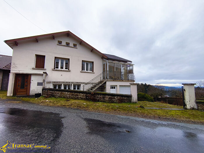 Maison à vendre - Arconsat - 5 pièces - 3 chambres