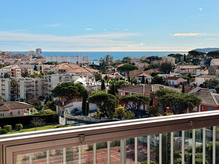 Appartement à vendre - Sainte-Maxime, Virgiles, Capet dAzur, Souleyas, Croisette - 4 pièces - 3 chambres