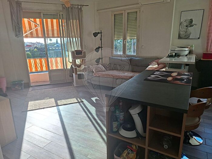 Appartement à vendre - Antibes, Rastines, Super Antibes, Laval, La Fontonne - 3 pièces - 2 chambres